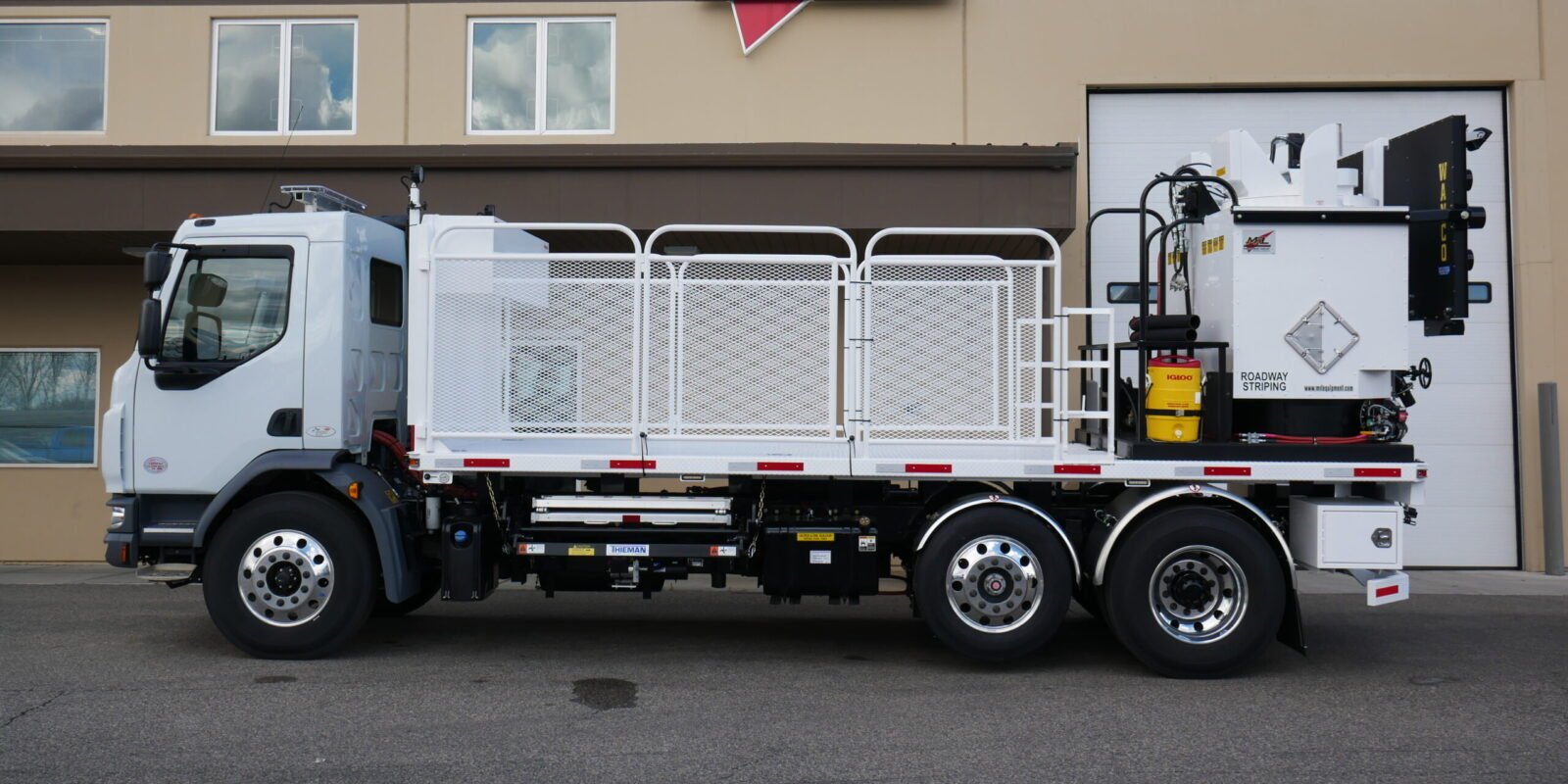 In-stock units are ready to roll | MRL Equipment Company, Inc.