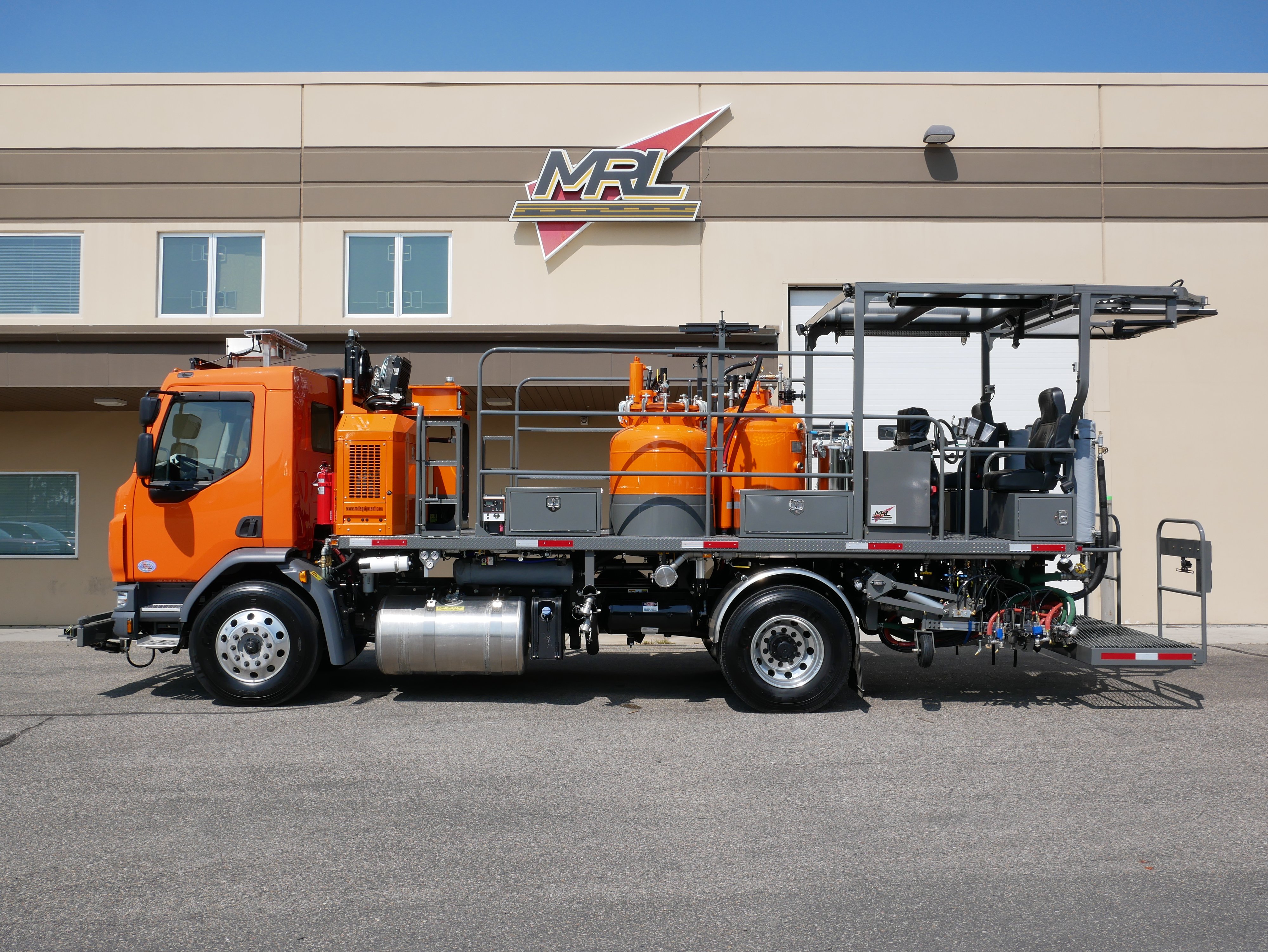 Road Marking & RPM Equipment | MRL Equipment